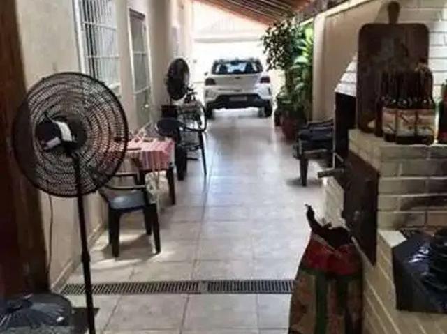 Casa / Sobrado para Venda em Praia Grande/SP Solemar 3 Quartos