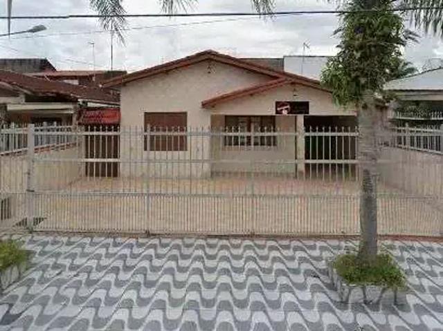 Casa / Sobrado para Venda em Praia Grande/SP Solemar 4 Quartos