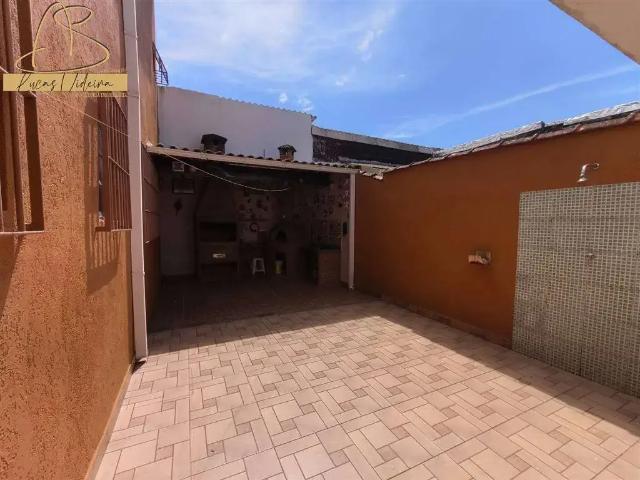 Casa / Sobrado para Venda em Praia Grande/SP Solemar 4 Quartos