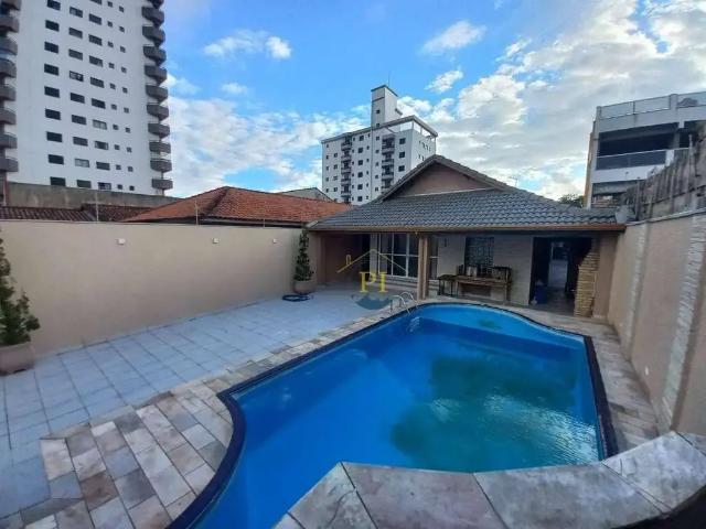 Casa / Sobrado para Venda em Praia Grande/SP Solemar 4 Quartos