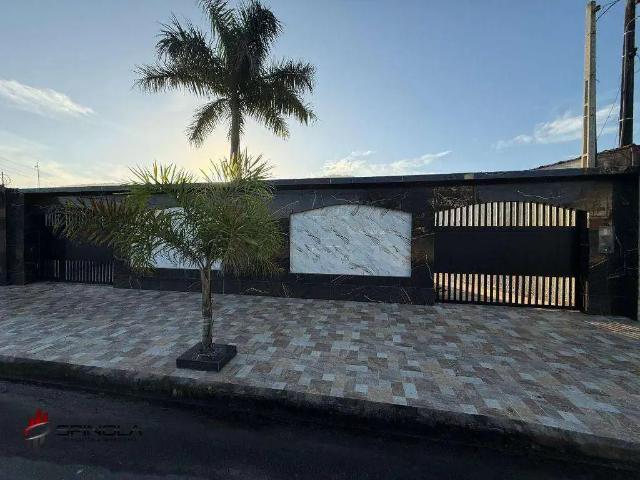 Casa / Sobrado para Venda em Praia Grande/SP Solemar 4 Quartos