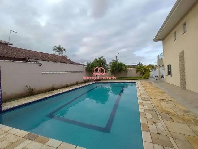 Casa / Sobrado para Venda em Praia Grande/SP Solemar 4 Quartos