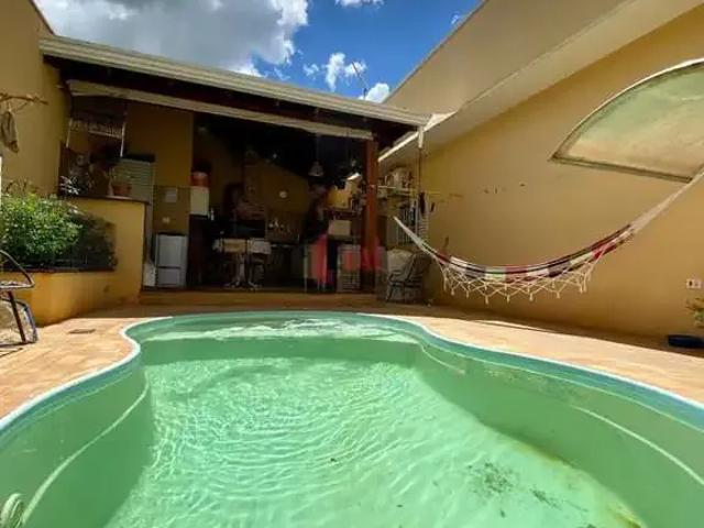 Casa / Sobrado para Venda em Presidente Bernardes/SP Vila Nova 3 Quartos
