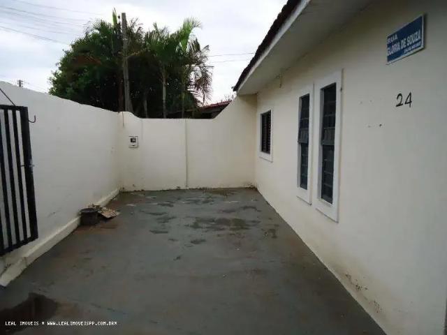 Casa / Sobrado para Venda em Presidente Prudente/SP Conjunto Habitacional Mário Amato 4 Quartos