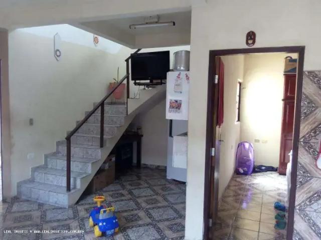 Casa / Sobrado para Venda em Presidente Prudente/SP Conjunto Habitacional Mário Amato 5 Quartos