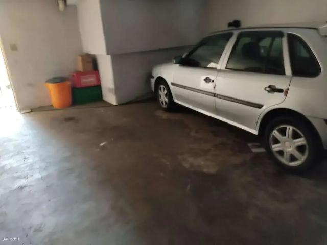 Casa / Sobrado para Venda em Presidente Prudente/SP Centro 3 Quartos