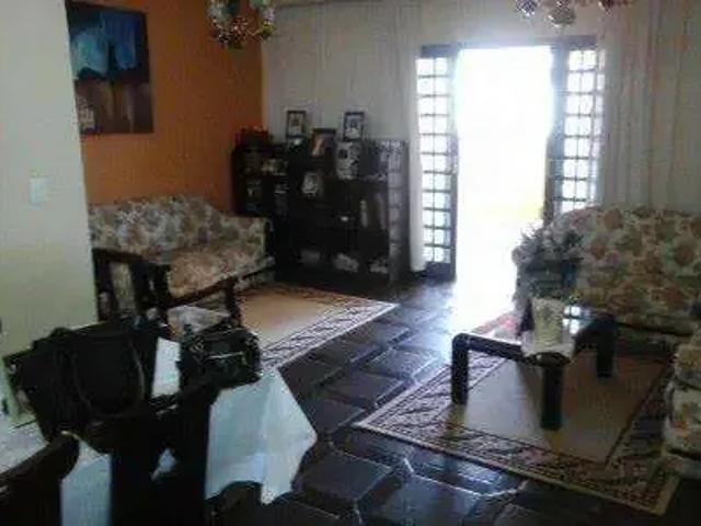 Casa / Sobrado para Venda em Presidente Prudente/SP Centro 5 Quartos
