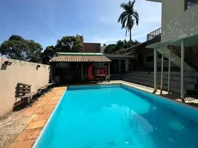Casa / Sobrado para Venda em Presidente Prudente/SP Bosque 4 Quartos