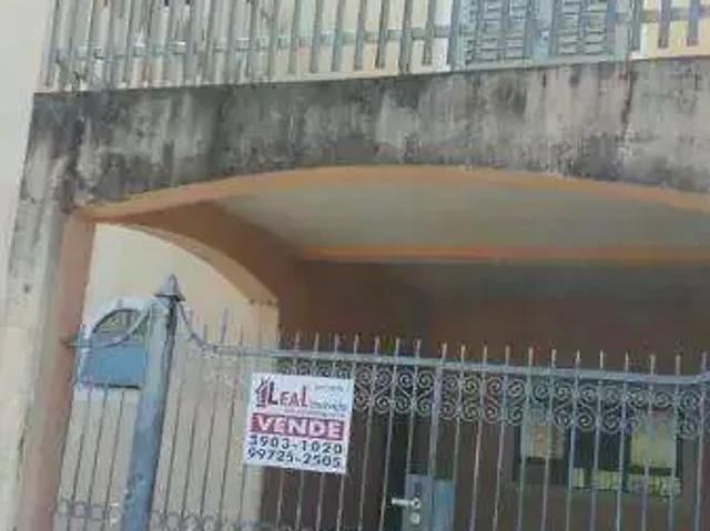 Casa / Sobrado para Venda em Presidente Prudente/SP Distrito Industrial 3 Quartos