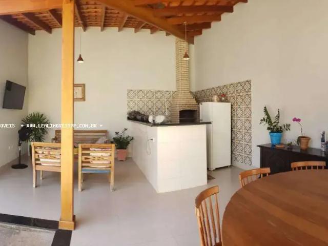 Casa / Sobrado para Venda em Presidente Prudente/SP Jardim Novo Bongiovani 3 Quartos