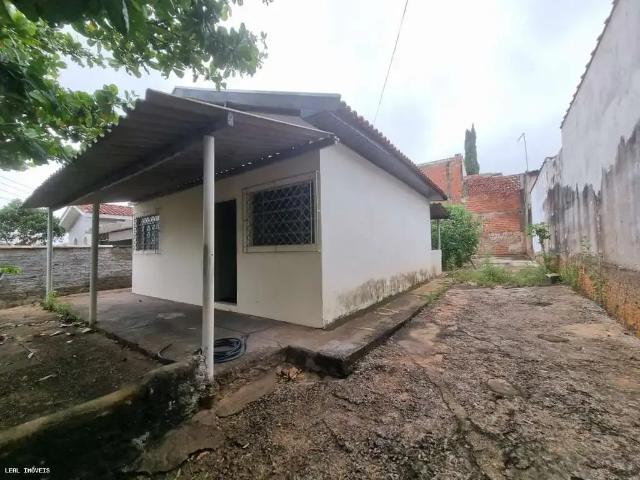Casa / Sobrado para Venda em Presidente Prudente/SP Jardim Itaipu 3 Quartos