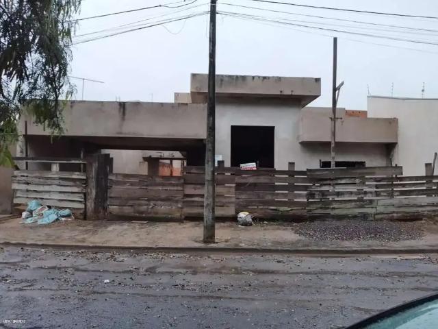 Casa / Sobrado para Venda em Presidente Prudente/SP Jardim Iguaçu 3 Quartos