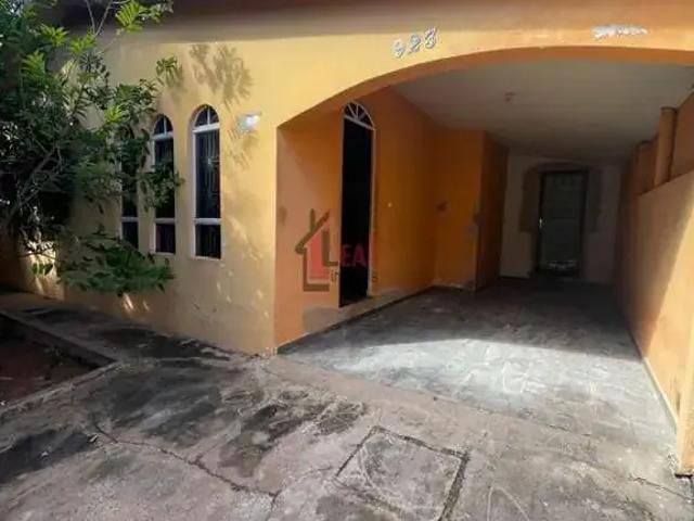 Casa / Sobrado para Venda em Presidente Prudente/SP Jardim Jequitibá 2 Quartos
