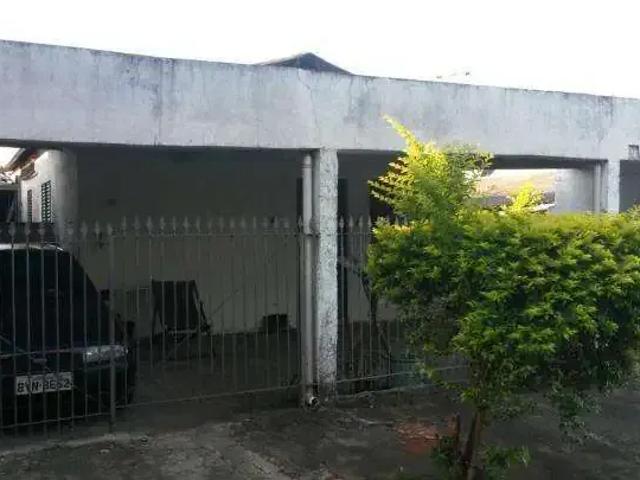 Casa / Sobrado para Venda em Presidente Prudente/SP Jardim Jequitibá 3 Quartos