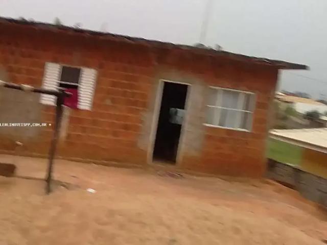 Casa / Sobrado para Venda em Presidente Prudente/SP Parque Alexandrina 3 Quartos