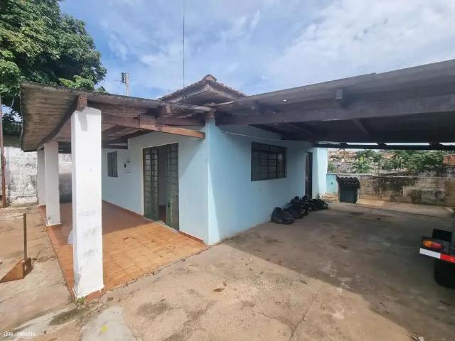 Casa / Sobrado para Venda em Presidente Prudente/SP Parque Alvorada 2 Quartos