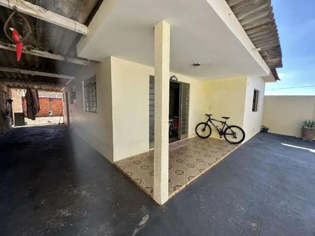 Casa / Sobrado para Venda em Presidente Prudente/SP Parque Cedral 3 Quartos