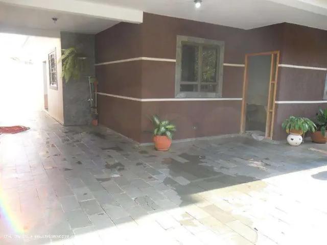 Casa / Sobrado para Venda em Presidente Prudente/SP Parque das Cerejeiras 3 Quartos