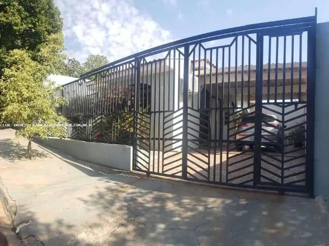 Casa / Sobrado para Venda em Presidente Prudente/SP Parque das Cerejeiras 5 Quartos