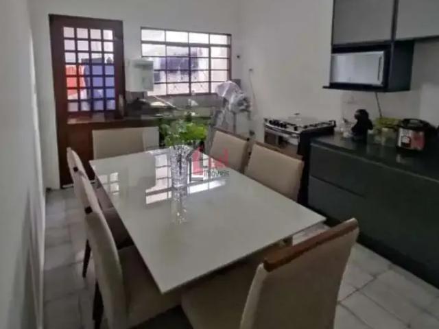 Casa / Sobrado para Venda em Presidente Prudente/SP Parque Furquim 3 Quartos
