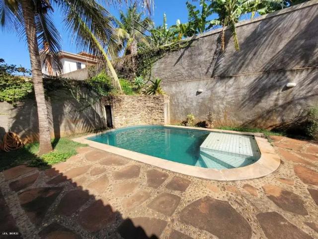 Casa / Sobrado para Venda em Presidente Prudente/SP Parque Higienópolis 4 Quartos