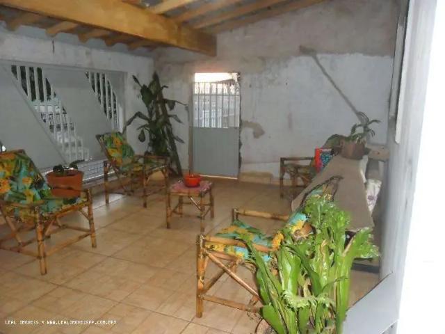 Casa / Sobrado para Venda em Presidente Prudente/SP Parque Residencial Mediterrâneo 3 Quartos