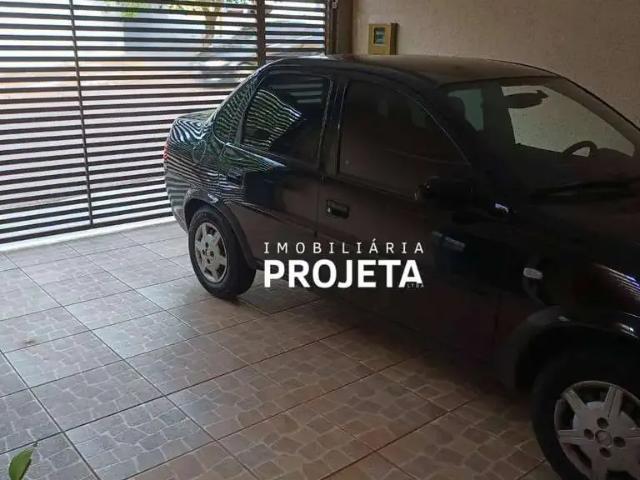 Casa / Sobrado para Venda em Presidente Prudente/SP Parque Residencial Jardins 3 Quartos