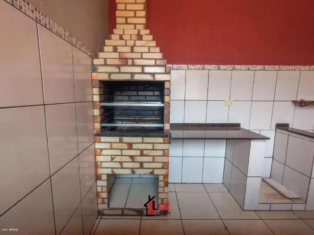 Casa / Sobrado para Venda em Presidente Prudente/SP Parque Residencial São Lucas 3 Quartos