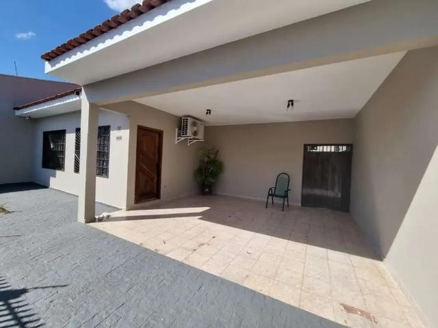 Casa / Sobrado para Venda em Presidente Prudente/SP Parque Residencial São Lucas 3 Quartos