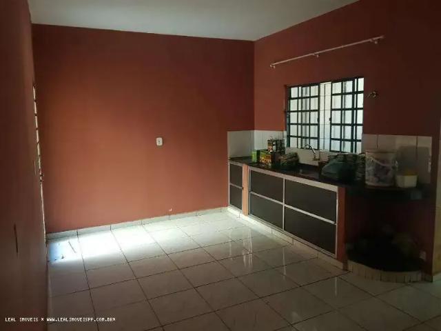 Casa / Sobrado para Venda em Presidente Prudente/SP Parque Residencial Servantes II 3 Quartos