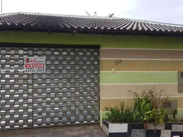 Casa / Sobrado para Venda em Presidente Prudente/SP Parque Watal Ishibashi 4 Quartos