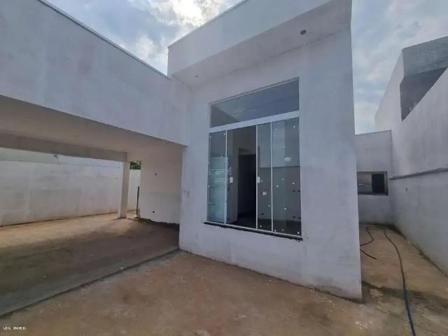 Casa / Sobrado para Venda em Presidente Prudente/SP Residencial Bongiovani 3 Quartos