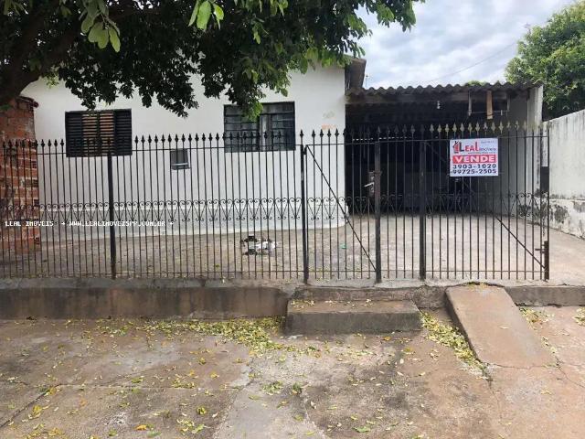 Casa / Sobrado para Venda em Presidente Prudente/SP Residencial Bela Vista I 3 Quartos