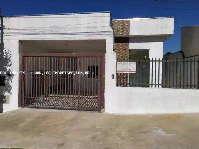 Casa / Sobrado para Venda em Presidente Prudente/SP Residencial Maré Mansa 3 Quartos