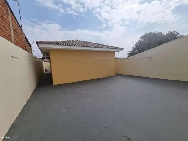Casa / Sobrado para Venda em Presidente Prudente/SP Residencial Maré Mansa 3 Quartos