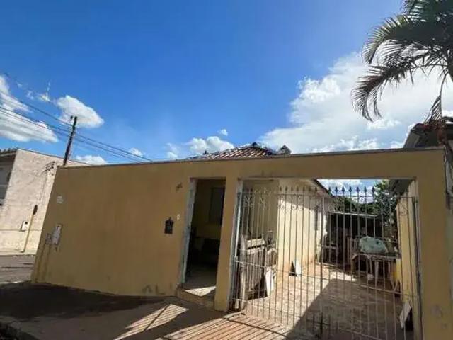 Casa / Sobrado para Venda em Presidente Prudente/SP Vila Verinha 3 Quartos