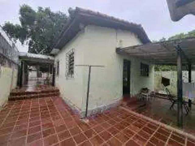 Casa / Sobrado para Venda em Presidente Prudente/SP Vila Charlote 3 Quartos