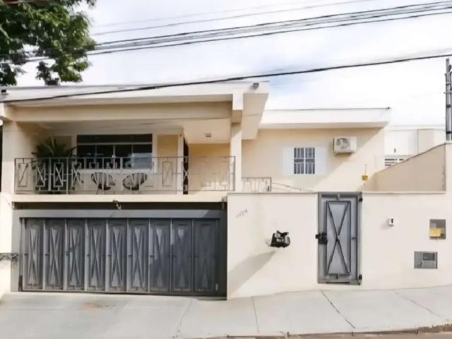 Casa / Sobrado para Venda em Presidente Prudente/SP Vila do Estádio 3 Quartos