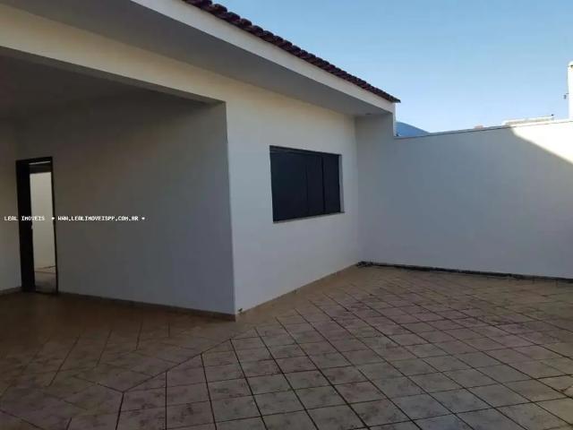 Casa / Sobrado para Venda em Presidente Prudente/SP Vila Dubus 6 Quartos