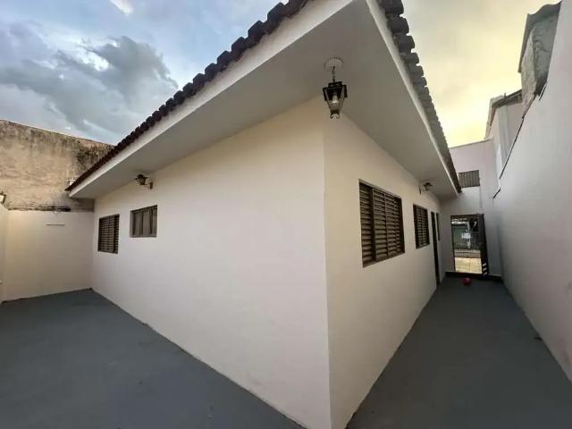 Casa / Sobrado para Venda em Presidente Prudente/SP Vila Euclides 3 Quartos