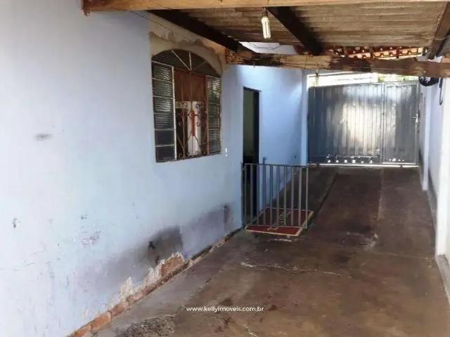 Casa / Sobrado para Venda em Presidente Prudente/SP Vila Furquim 3 Quartos