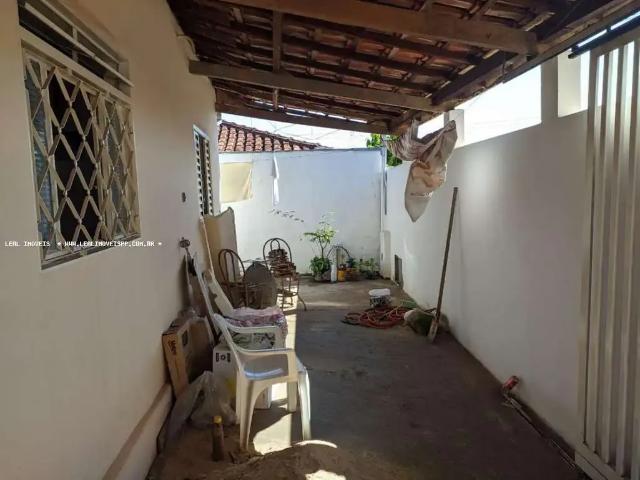 Casa / Sobrado para Venda em Presidente Prudente/SP Vila Geni 2 Quartos