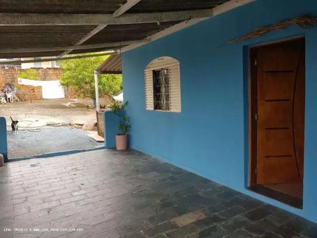 Casa / Sobrado para Venda em Presidente Prudente/SP Vila Líder 3 Quartos