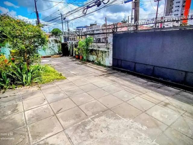Casa / Sobrado para Venda em Recife/PE Tamarineira 5 Quartos