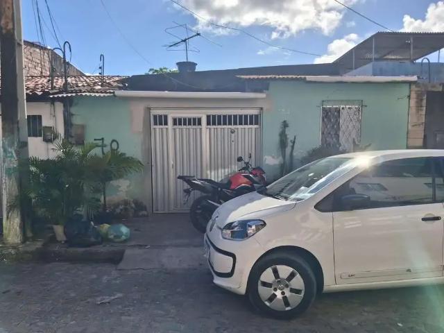 Casa / Sobrado para Venda em Recife/PE Torrões 3 Quartos