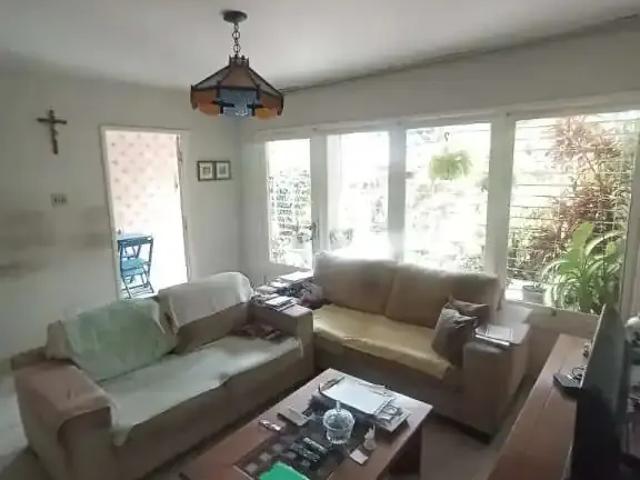 Casa / Sobrado para Venda em Recife/PE Torre 5 Quartos