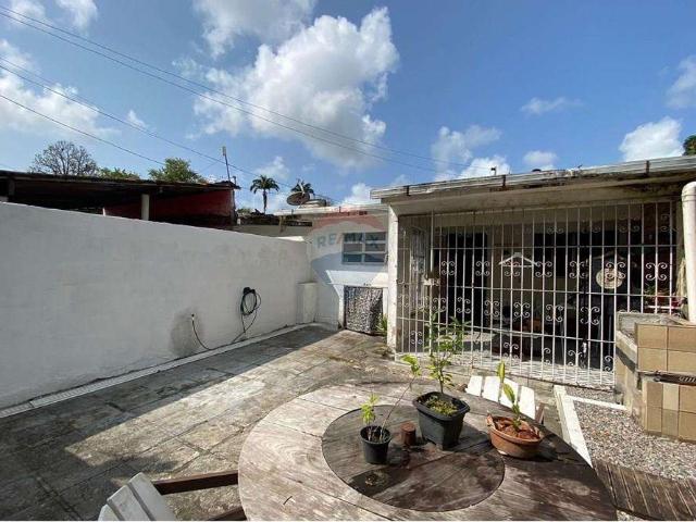 Casa / Sobrado para Venda em Recife/PE Várzea 3 Quartos
