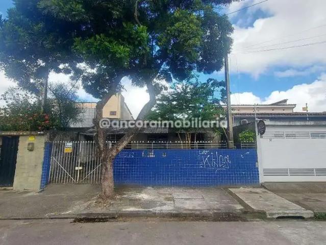 Casa / Sobrado para Venda em Recife/PE Zumbi 3 Quartos