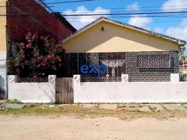 Casa / Sobrado para Venda em Recife/PE Afogados 2 Quartos