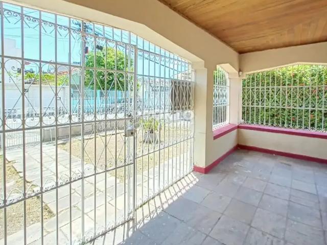 Casa / Sobrado para Venda em Recife/PE Afogados 3 Quartos